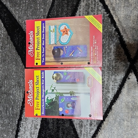 Michaels | Holiday | Vintage 999 Diy Christmas Door Knob Hangers Unfinished Signs 8 Pcs Wood ...